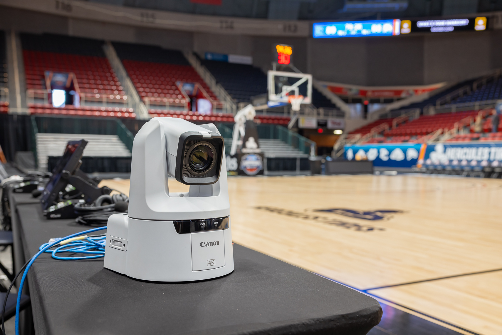 Shop Canon Advanced Cameras | Canon U.S.A., Inc.